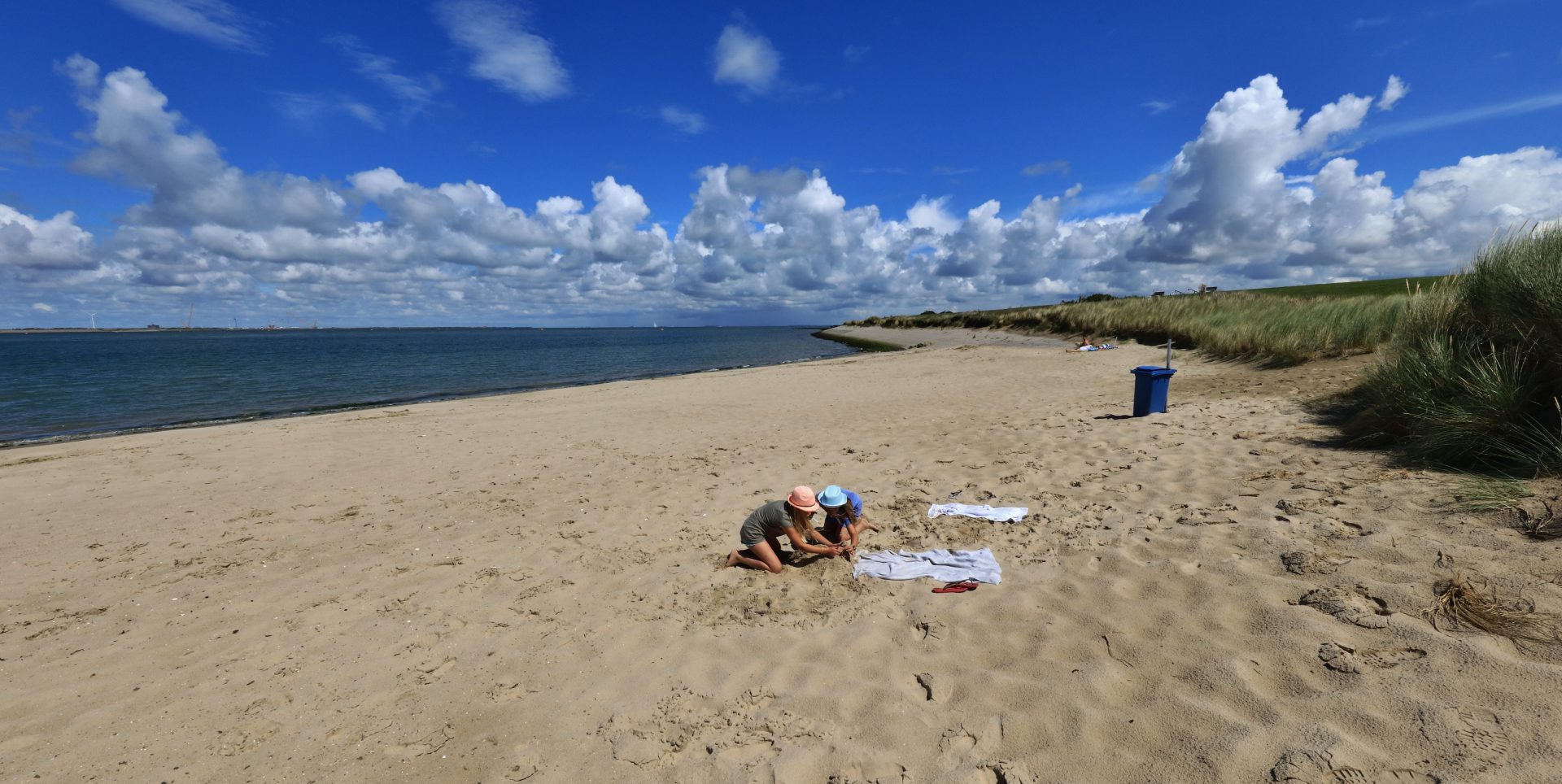 Blauwe vlag stranden - Veilig en schoon naar het strand in Zeeland